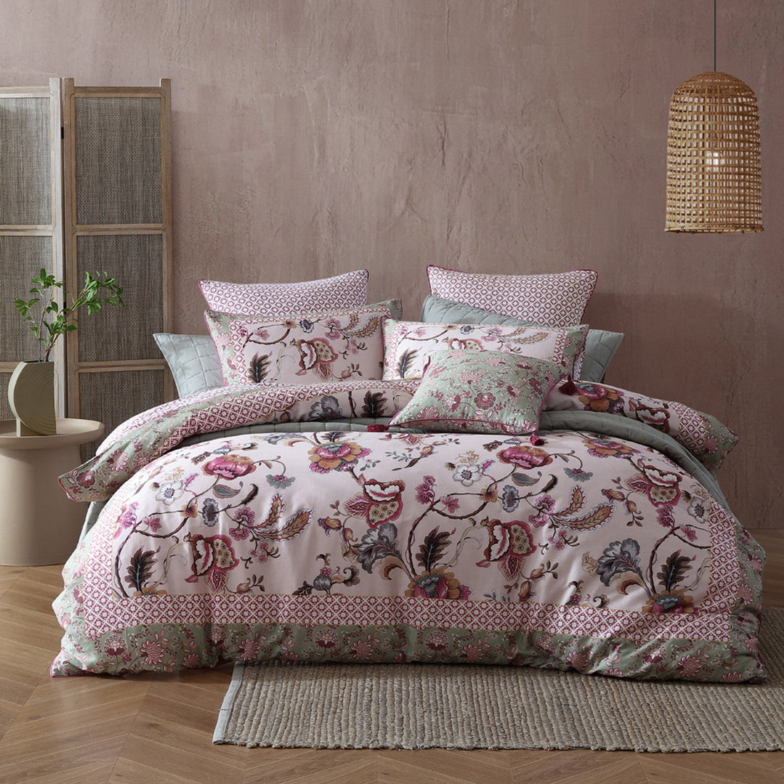 Lorelai Rose Quilt Cover Set by Logan and Mason | Quilt Cover World