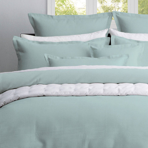 Ascot Surf Quilt Cover Set by Logan and Mason Platinum | Quilt Cover World